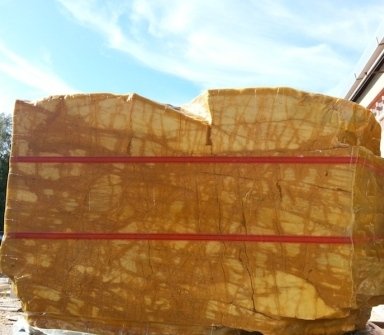 Resinatura sottovuoto blocchi - Ortonovo (SP) - Carrara - STONETECH srl