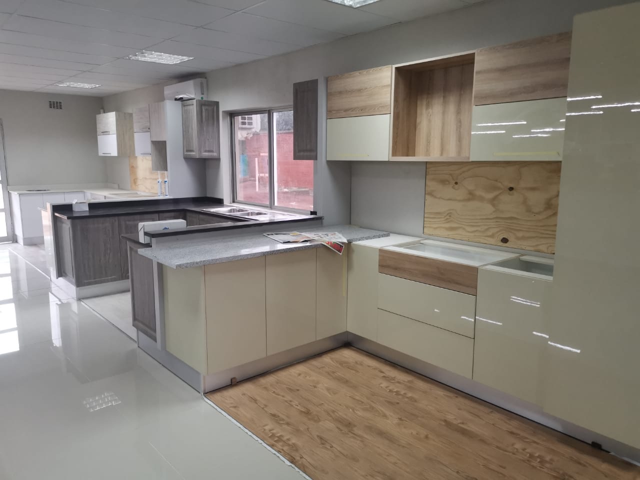 HDS Cut & Edge - Gallery Page - Our Stores & Products In Store!