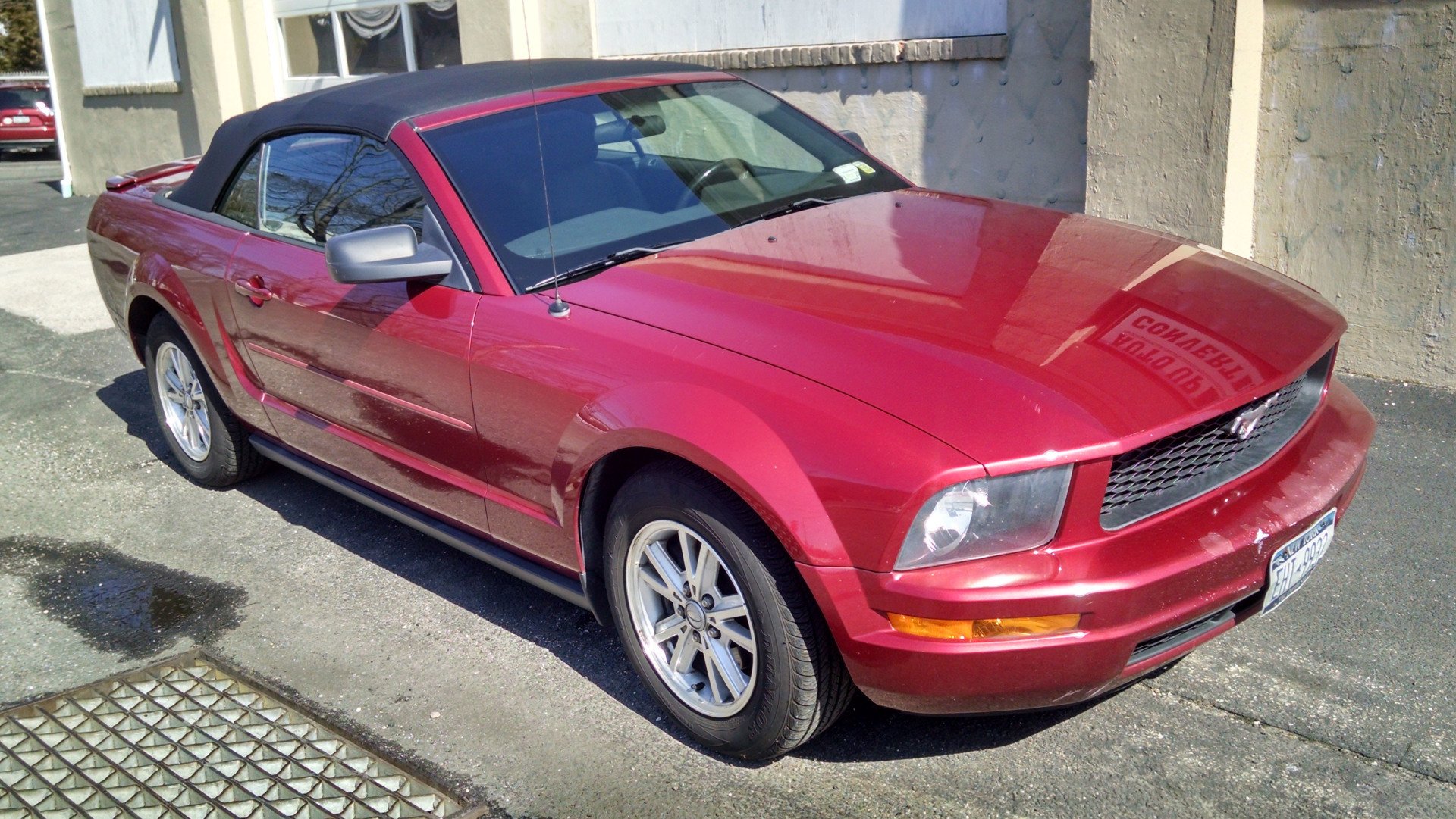 Convertible Tops | Miller Place Auto Upholstery