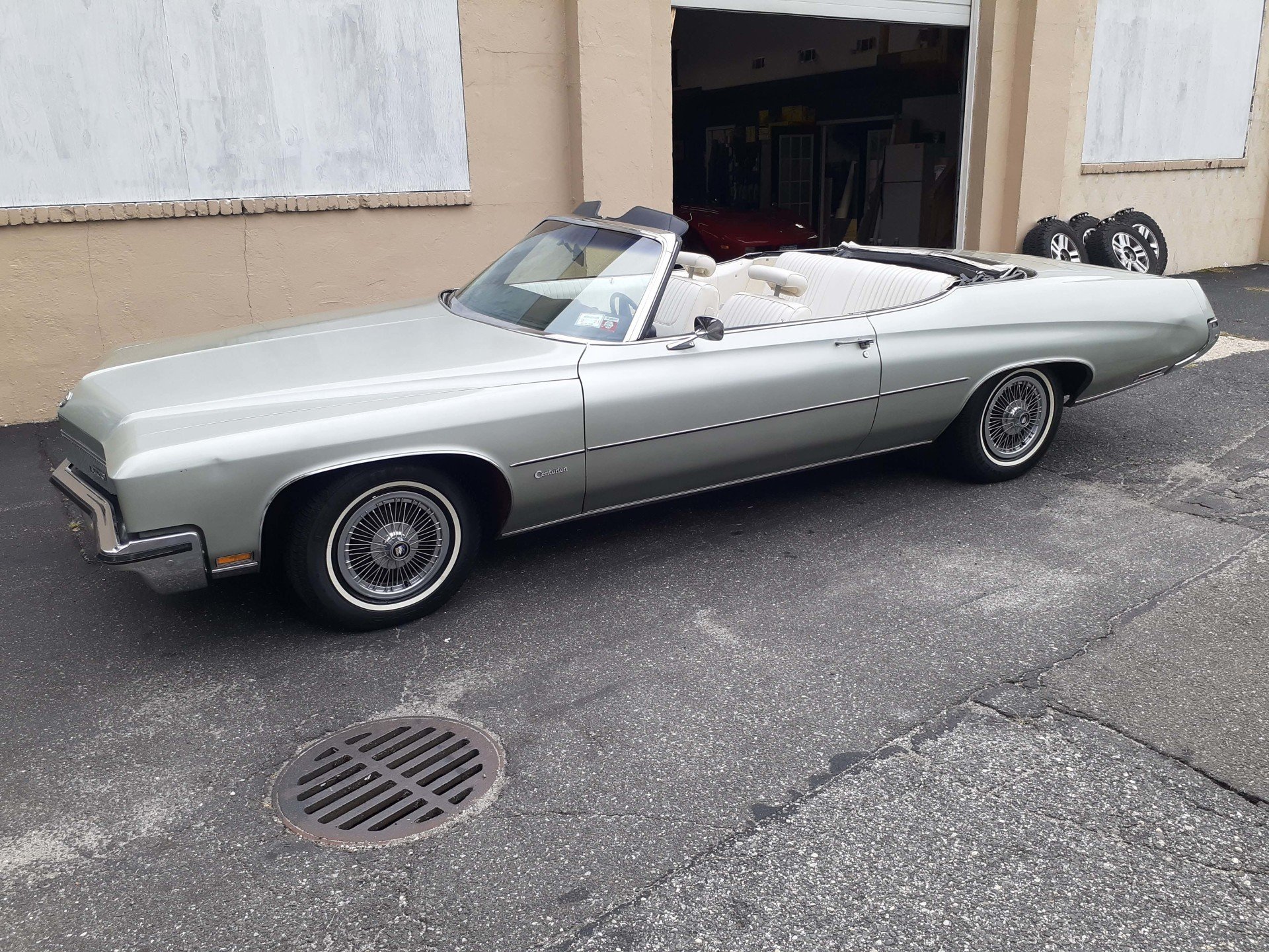 Convertible Tops | Miller Place Auto Upholstery