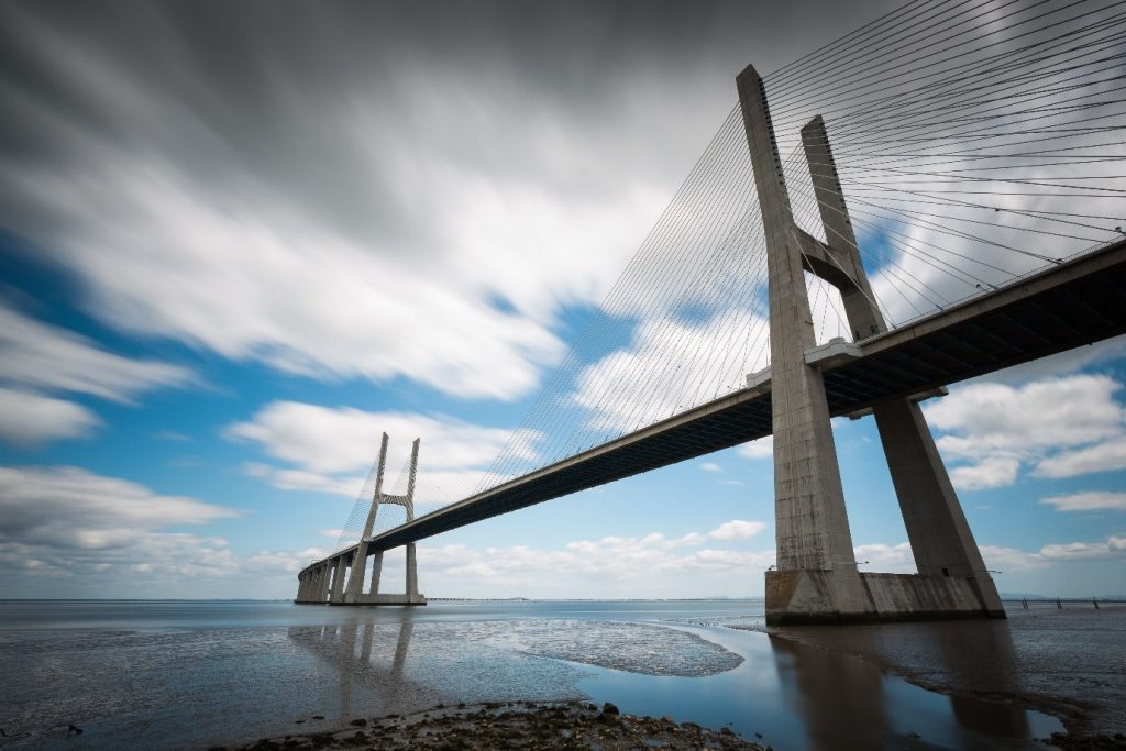 Top 7 of the Longest and Most Impressive Bridges in the World