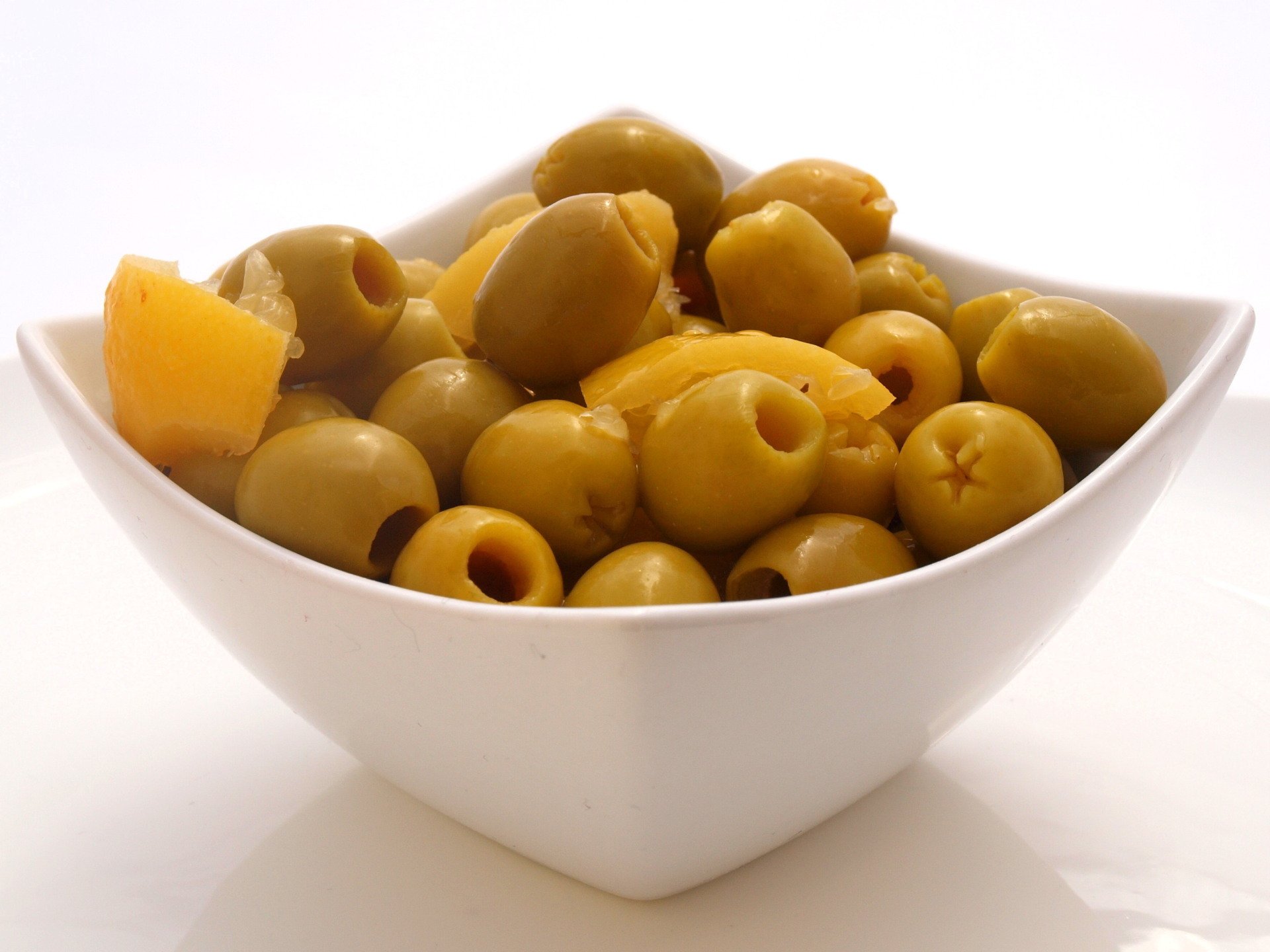 Delicious Moroccan Beldi olives