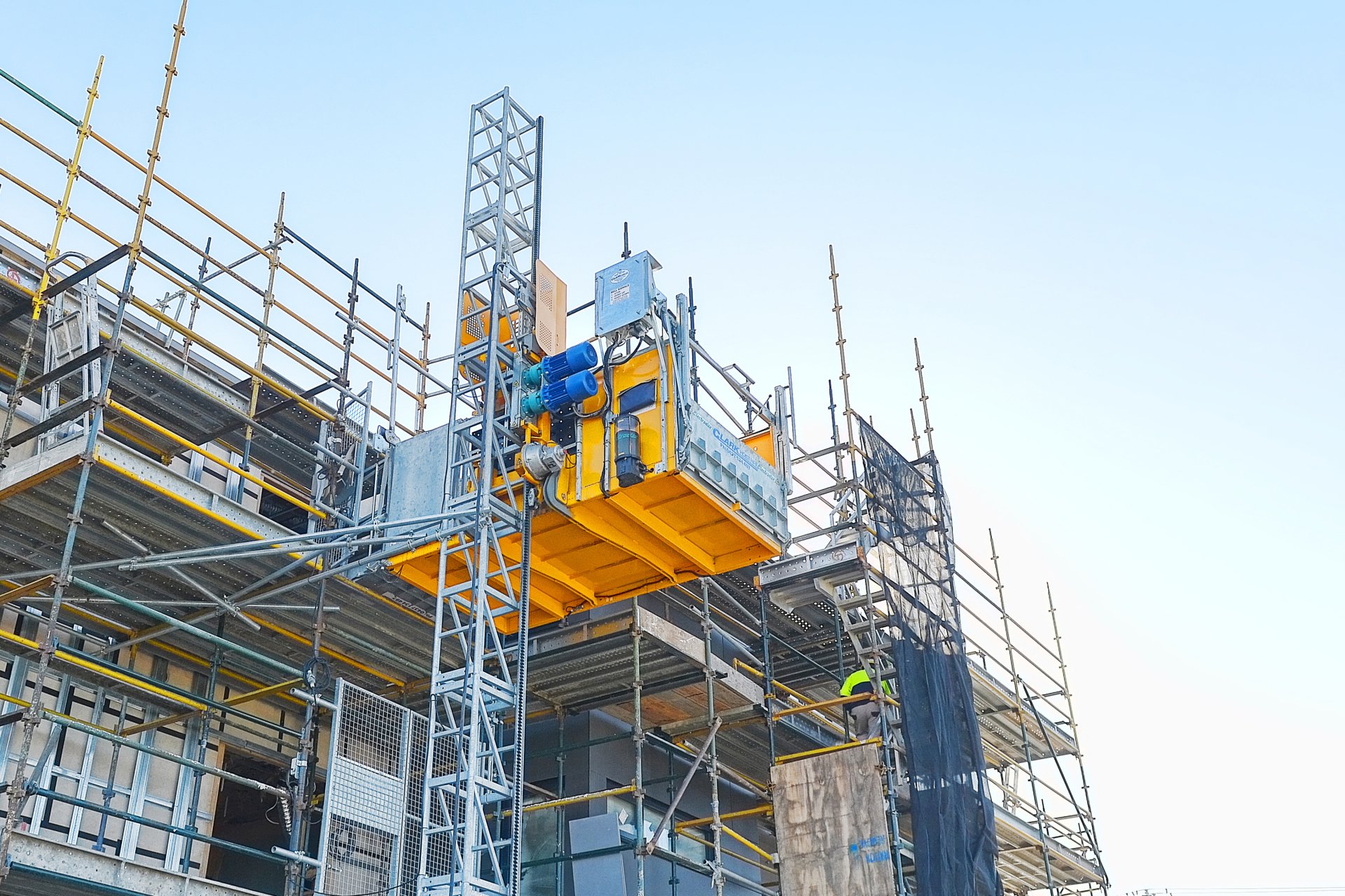 Clark Hoist Hire