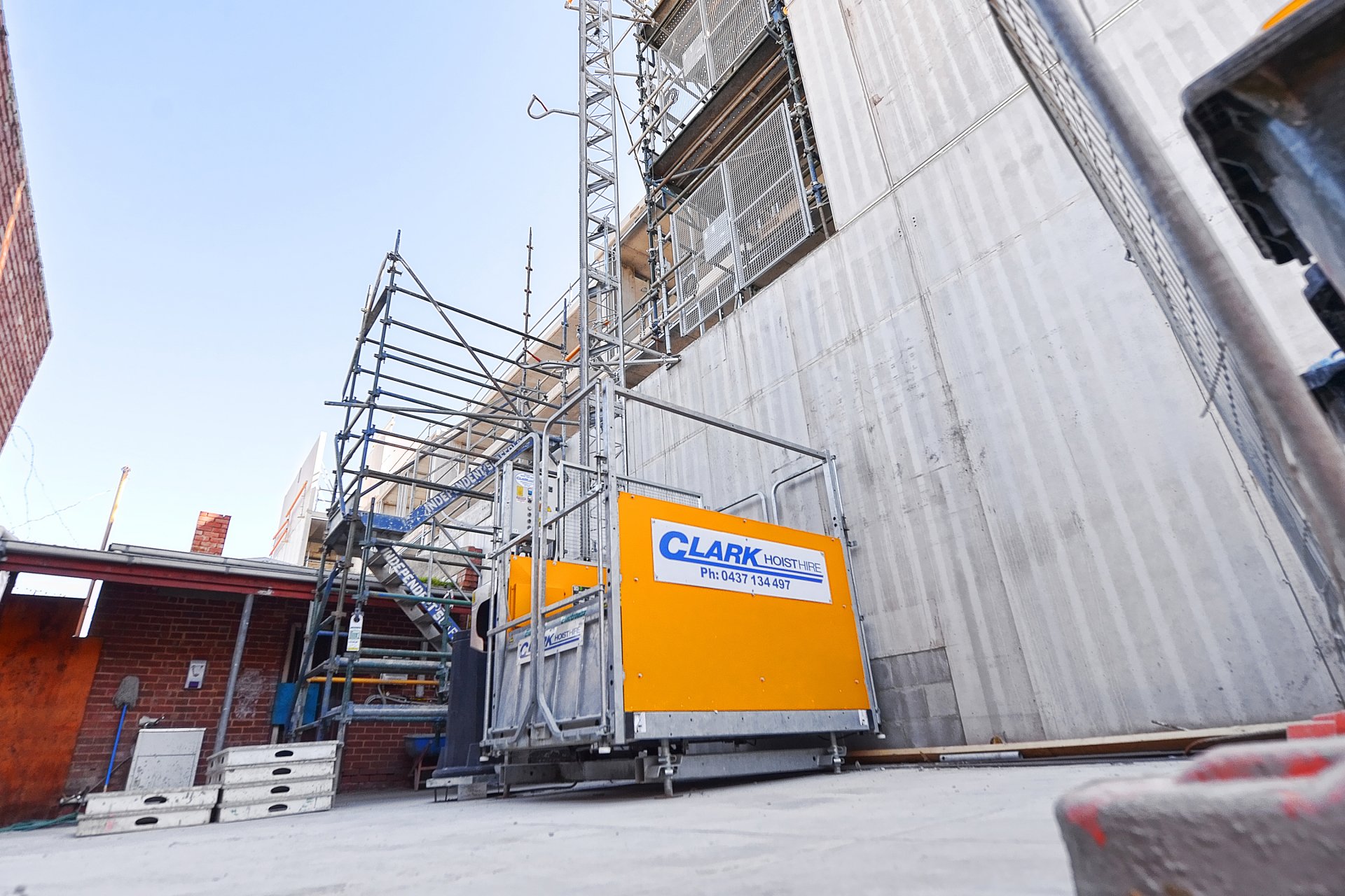 Clark Hoist Hire