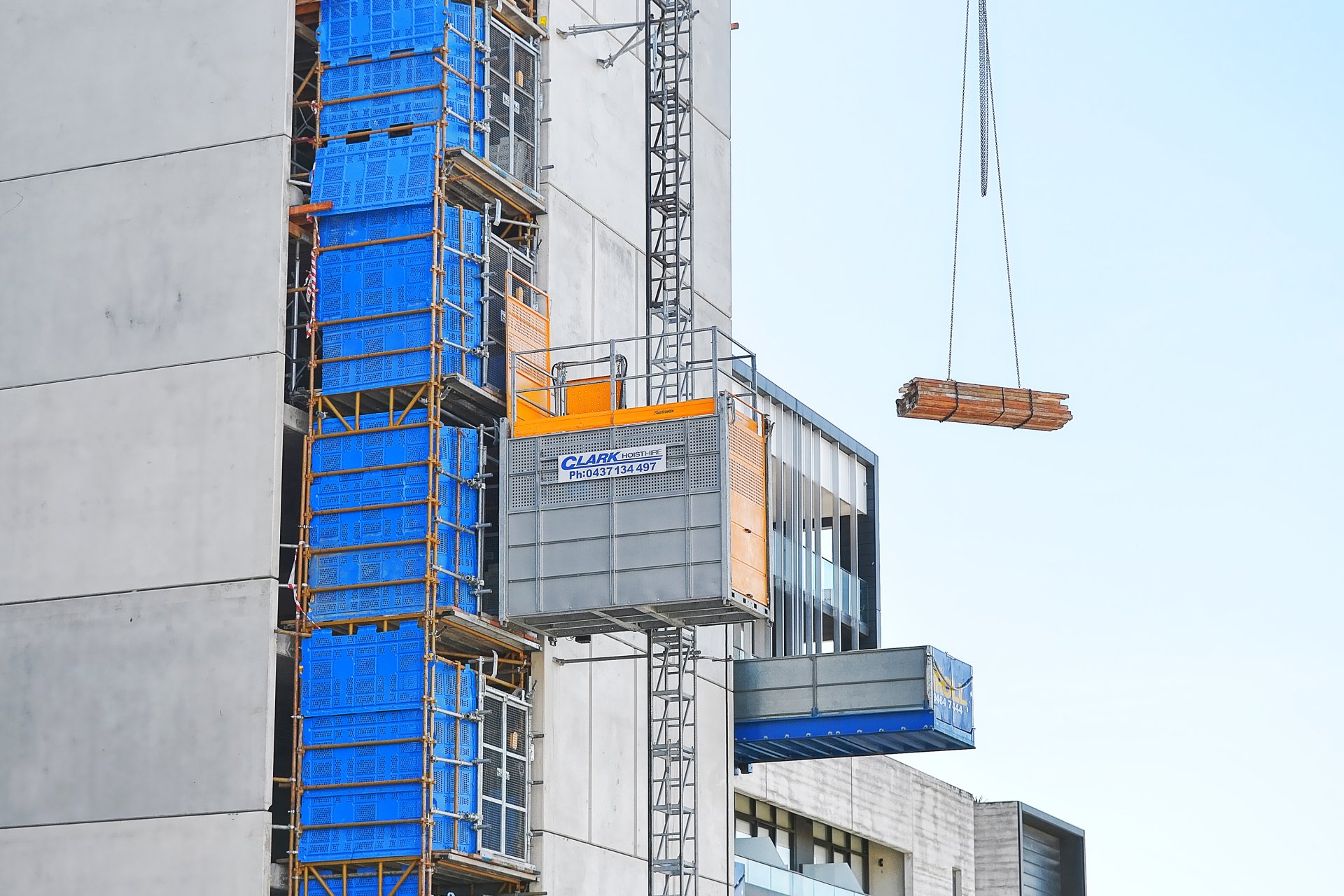 Clark Hoist Hire