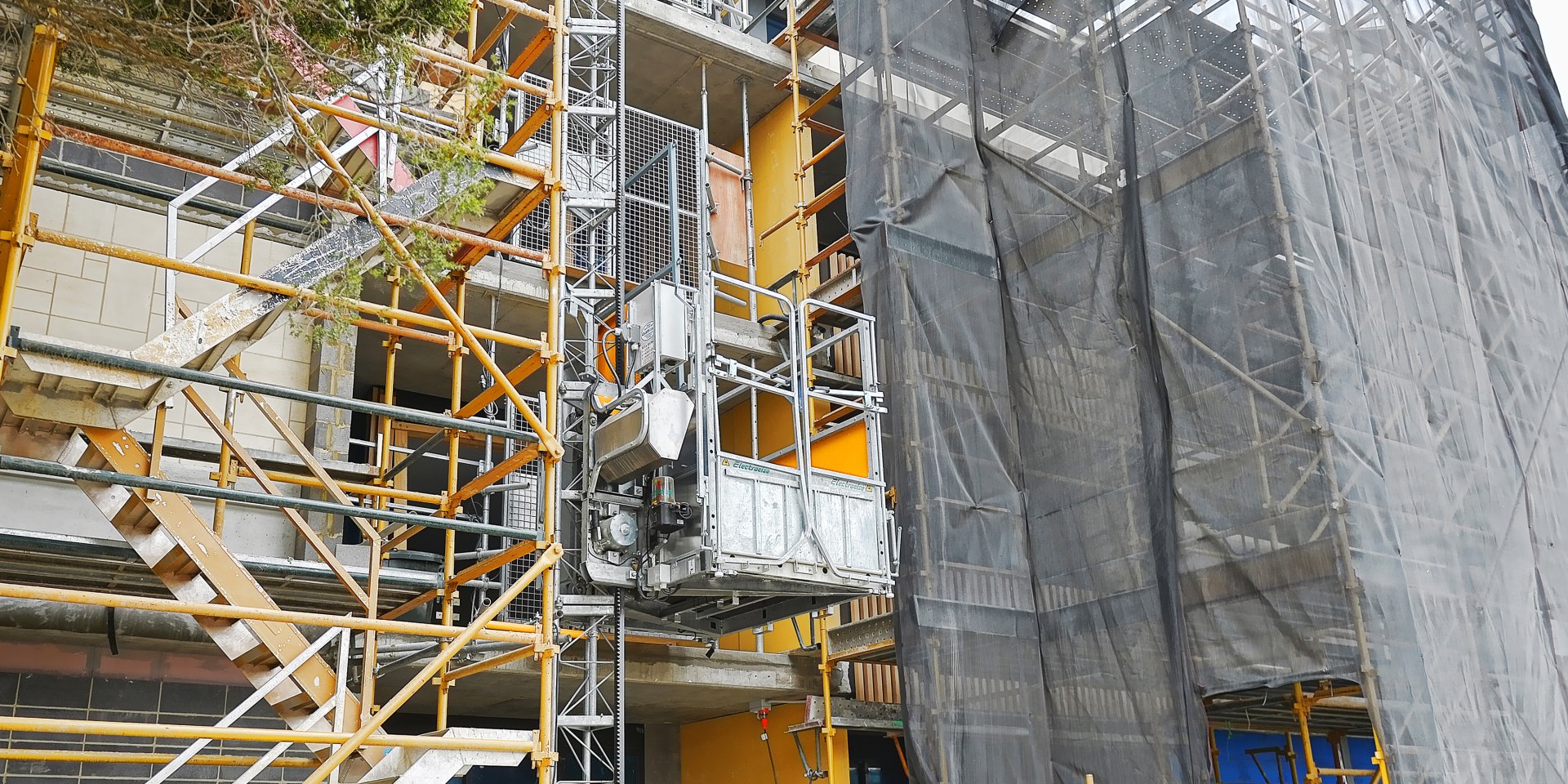 Clark Hoist Hire