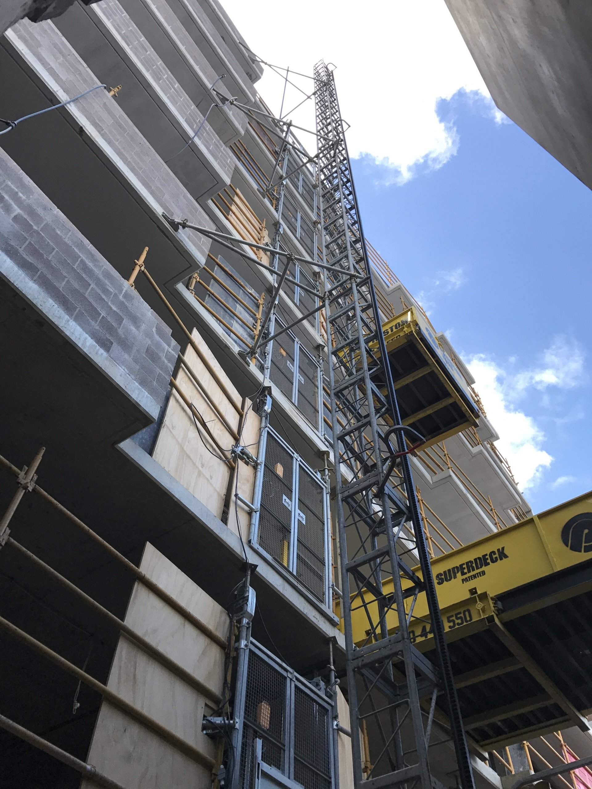 Clark Hoist Hire