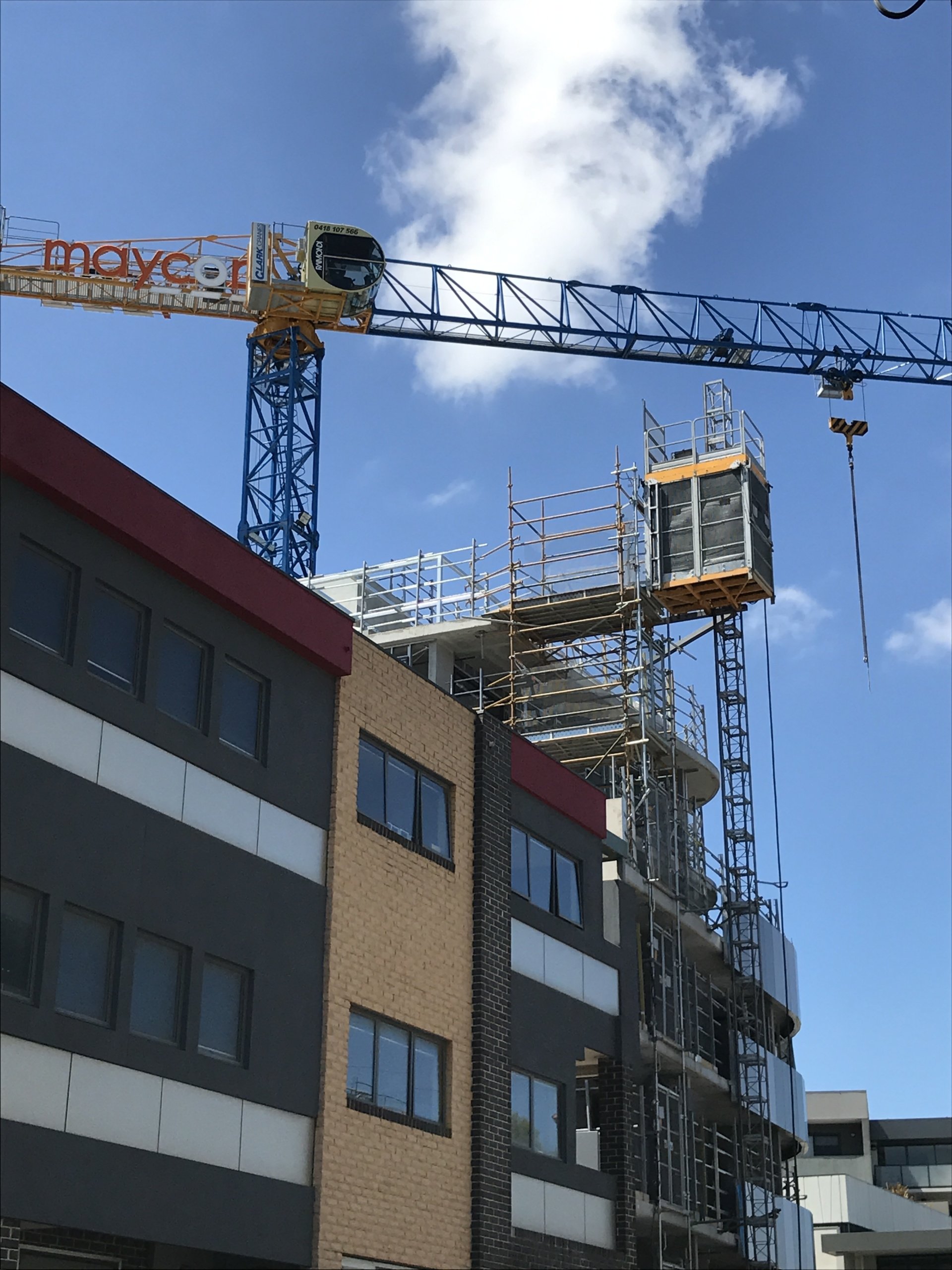 Clark Hoist Hire