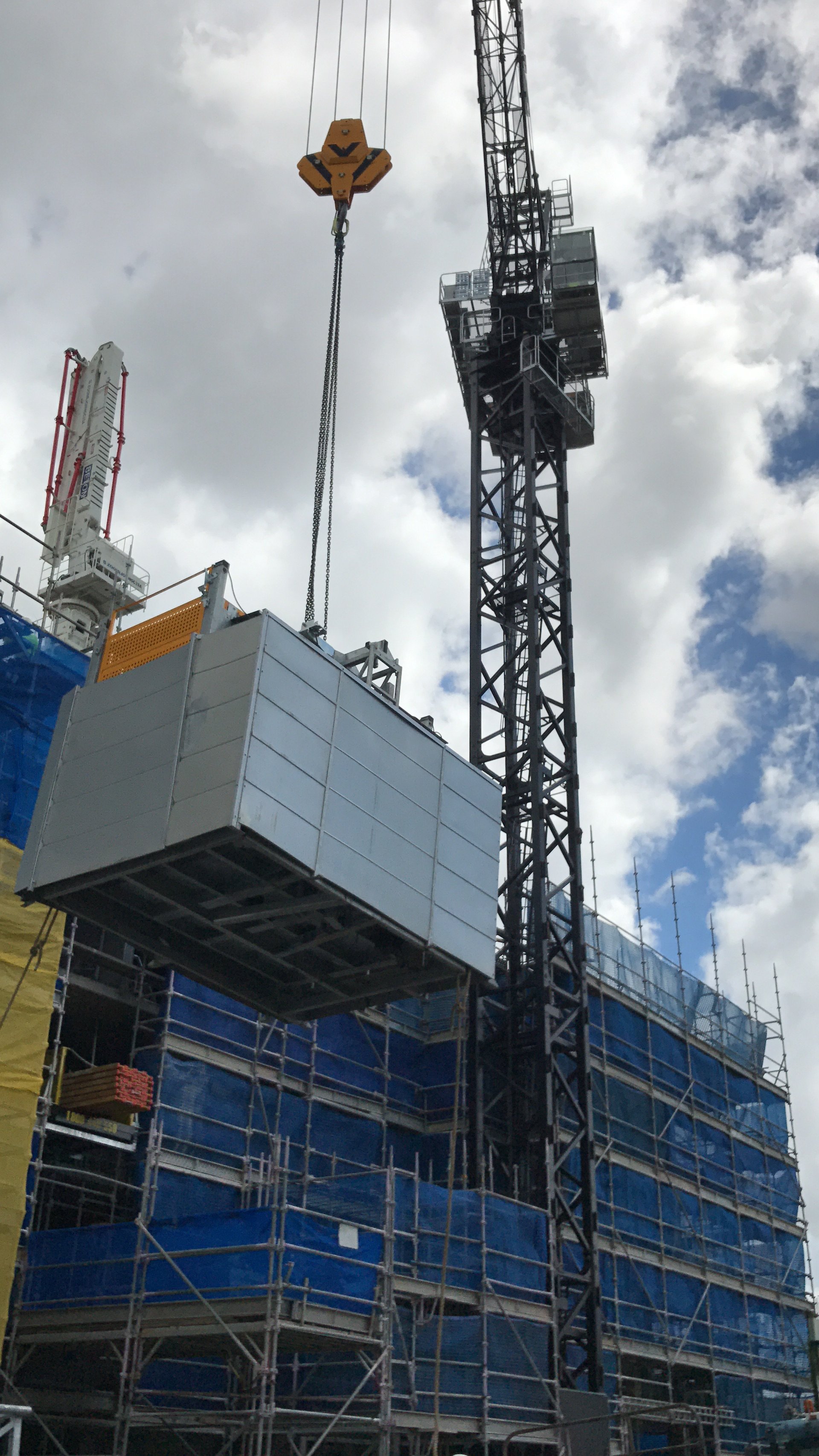Clark Hoist Hire