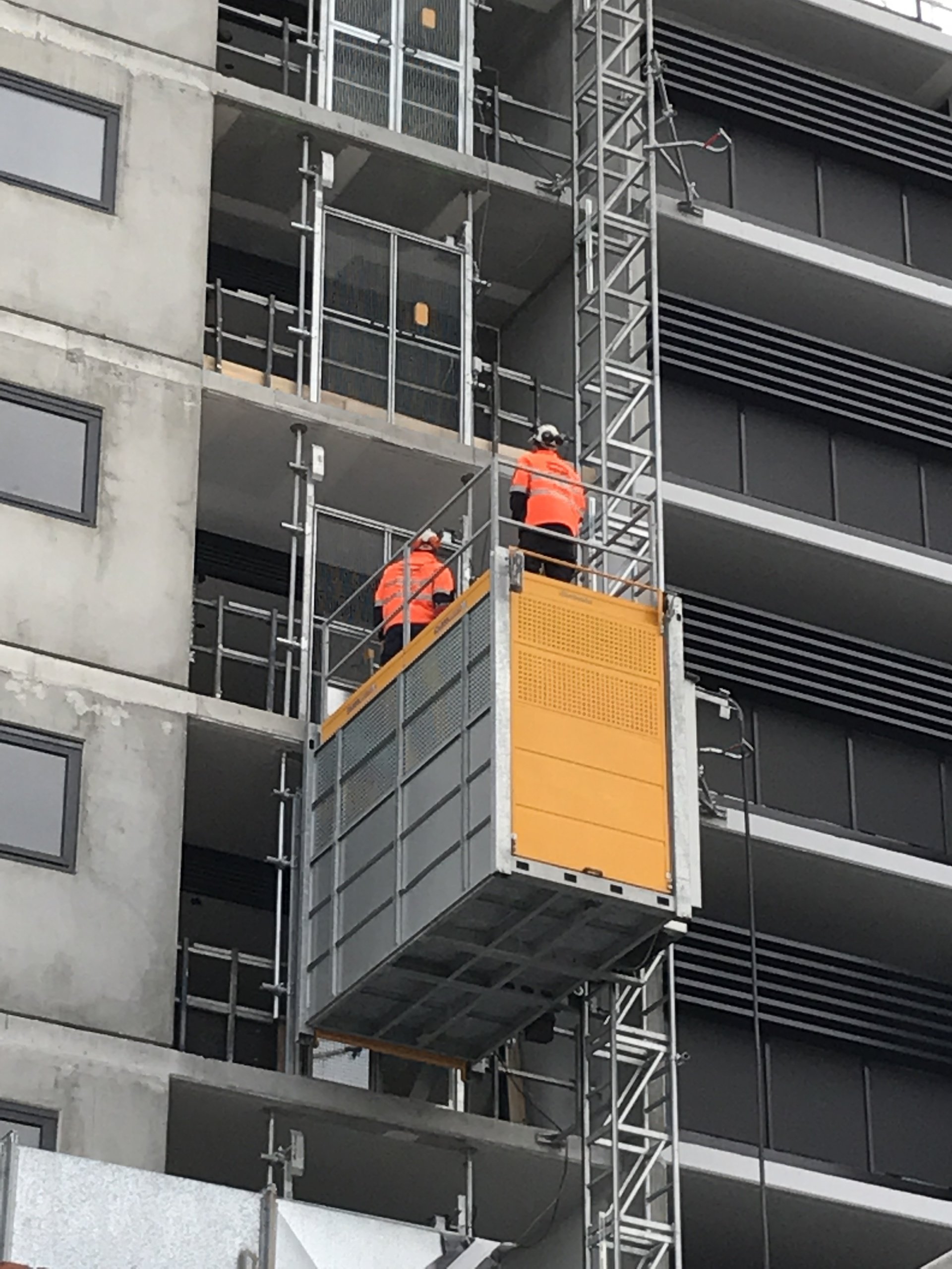 Clark Hoist Hire