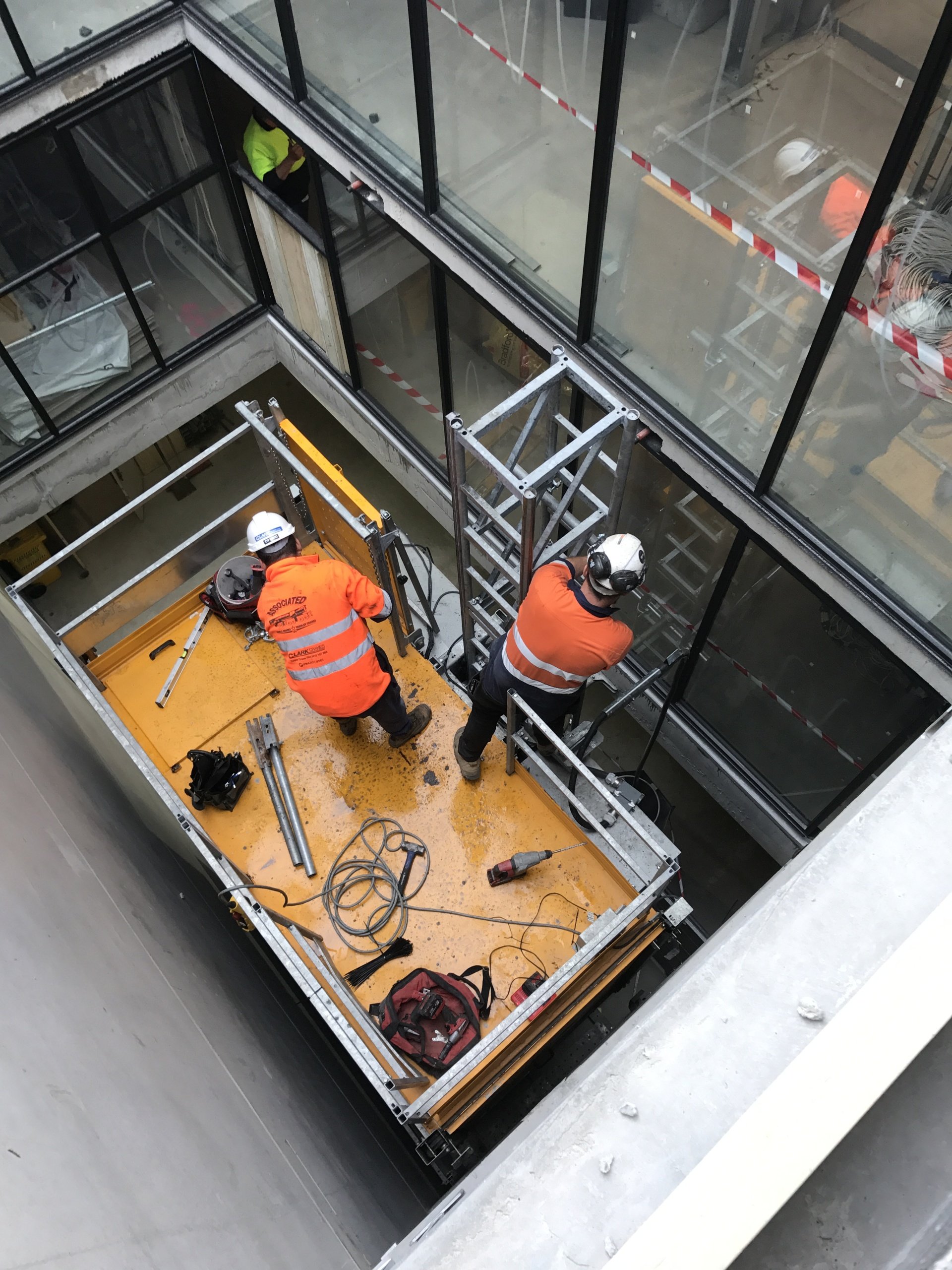 Clark Hoist Hire