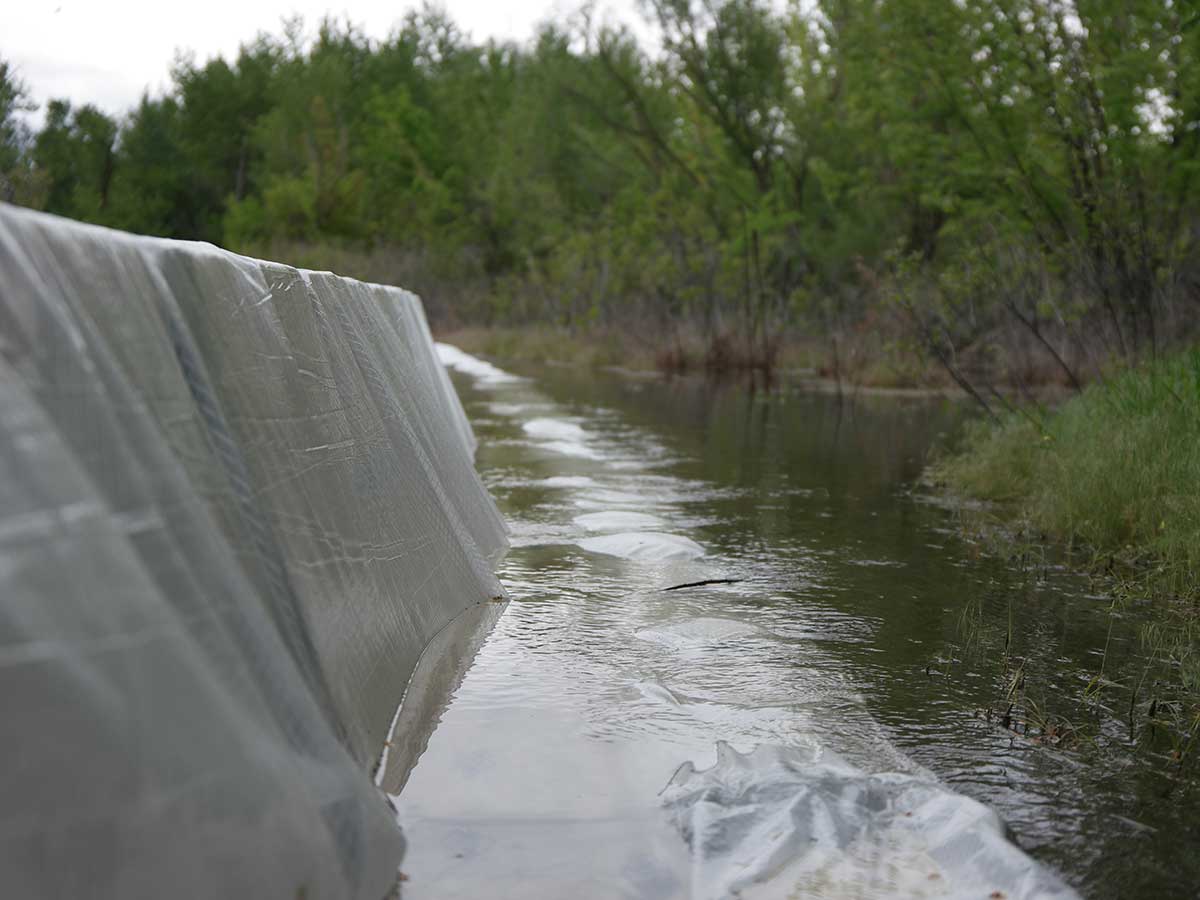 Temporary Levee Raising | Quick Deploy | Muscle Wall