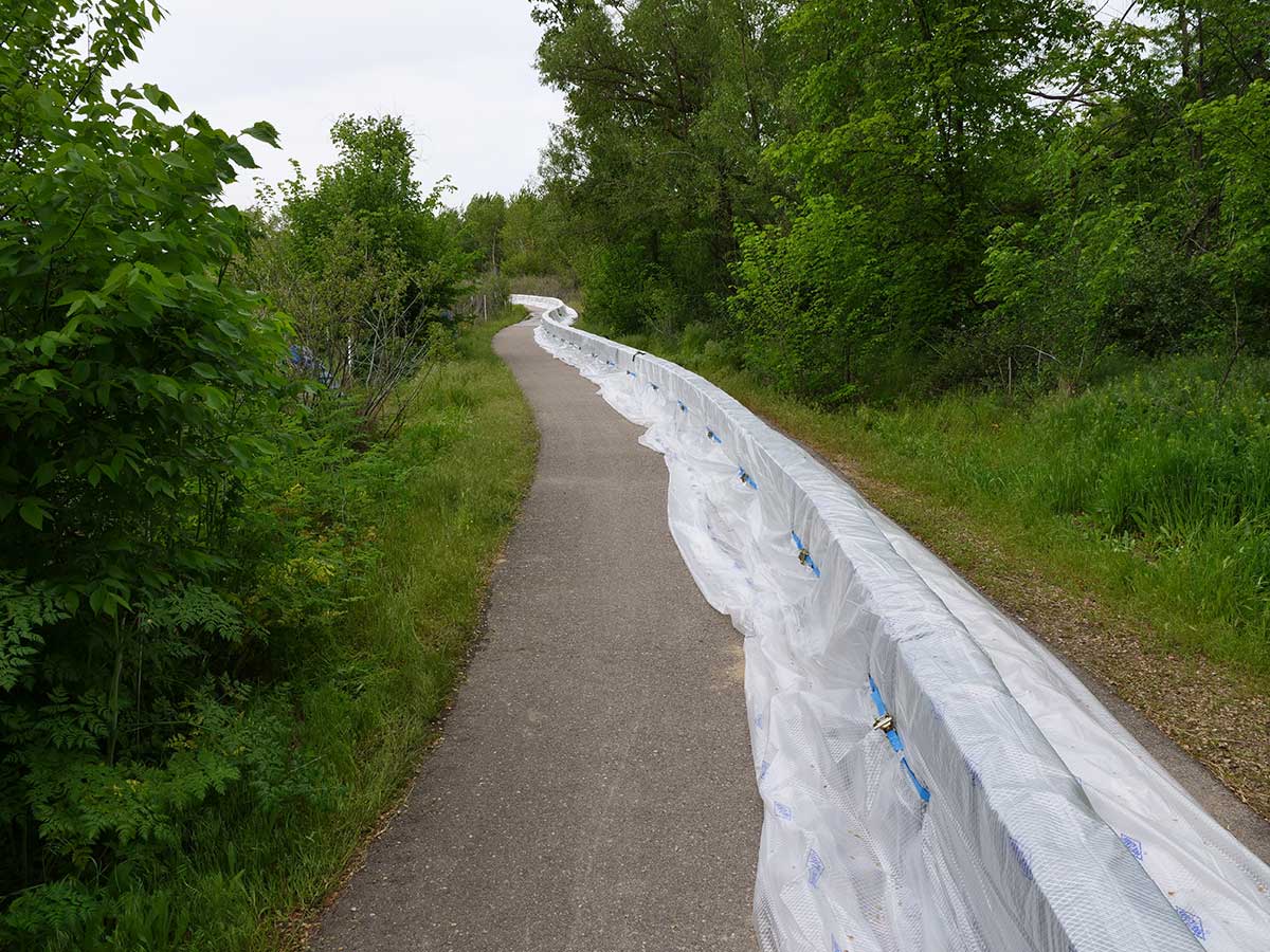 Temporary Levee Raising | Quick Deploy | Muscle Wall