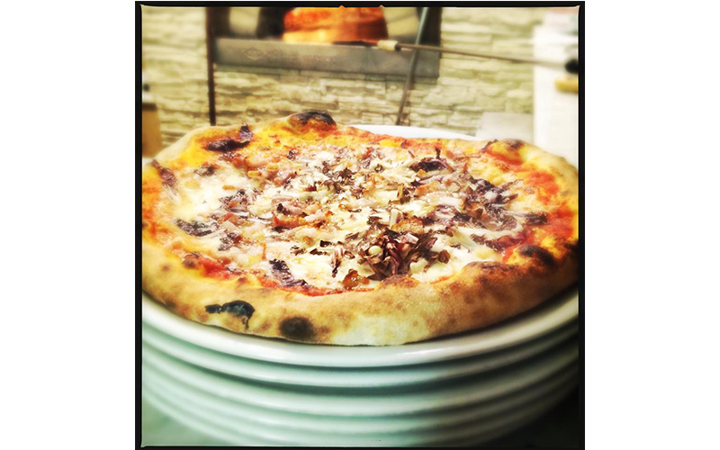 Pizzeria con forno a legna - Forlì - Il Fienile Ristorante Pizzeria