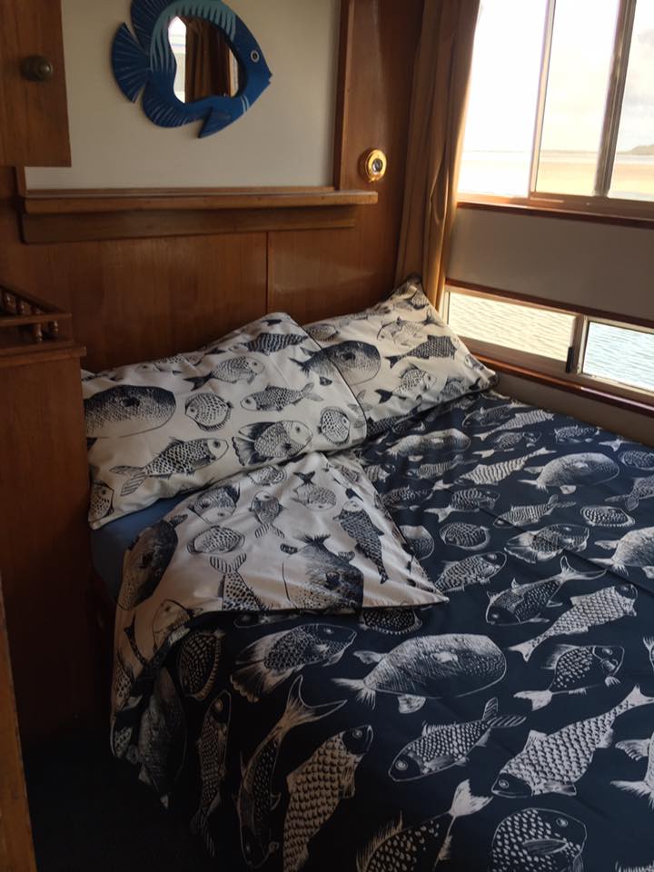Houseboats | Rainbow Beach | Rainbow Beach Houseboats