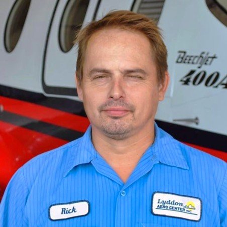 Lyddon Aero Center - FBO Liberal, KS - KLBL