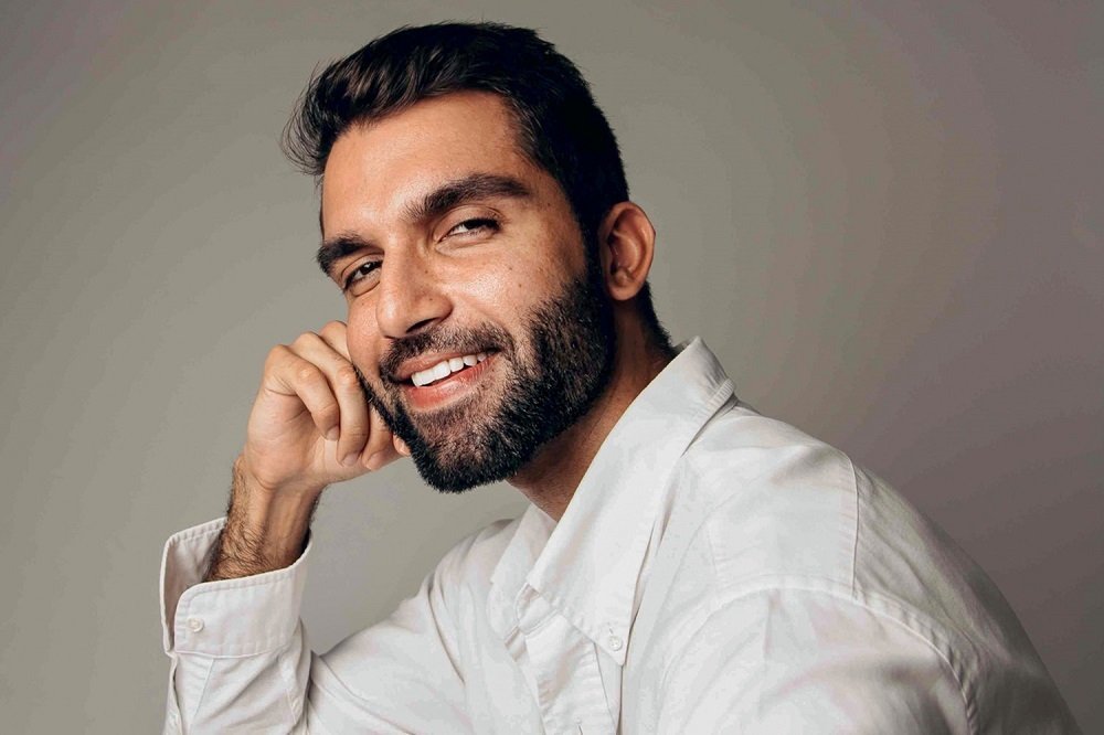 Cantor Silva apresenta live no YouTube neste domingo (24)