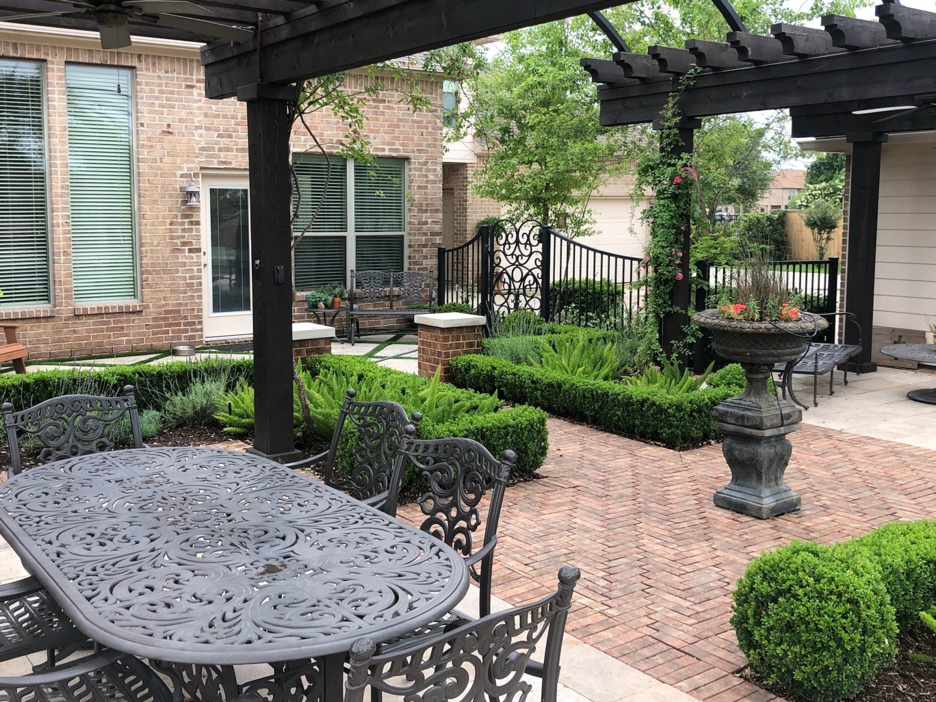 Lawn Maintenance | Bay Area Design & Landscape