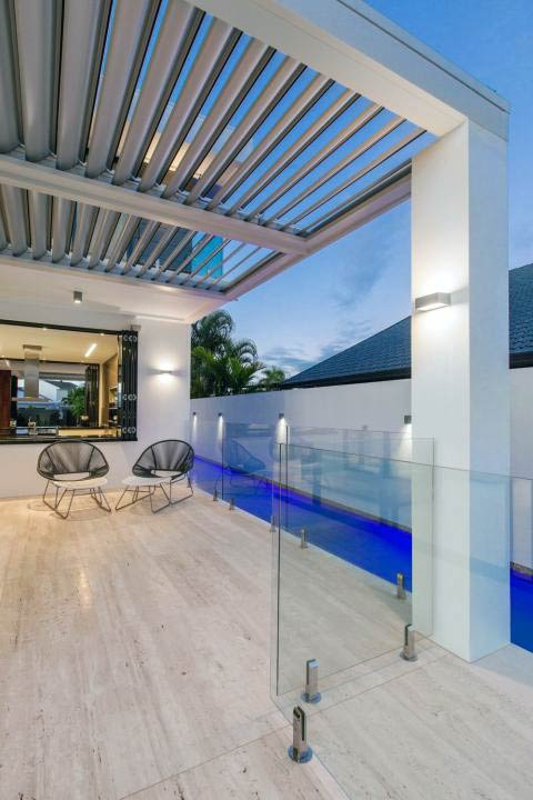 Aluminum Slat Screens Pool Fencing Gold Coast | Crystal Glassbuild