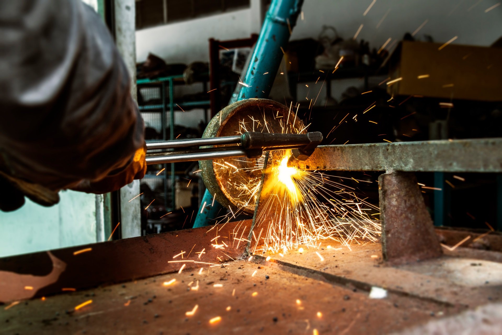 Montaggio prefabbricati metallici | Montoro, AV | FADAFER Srl