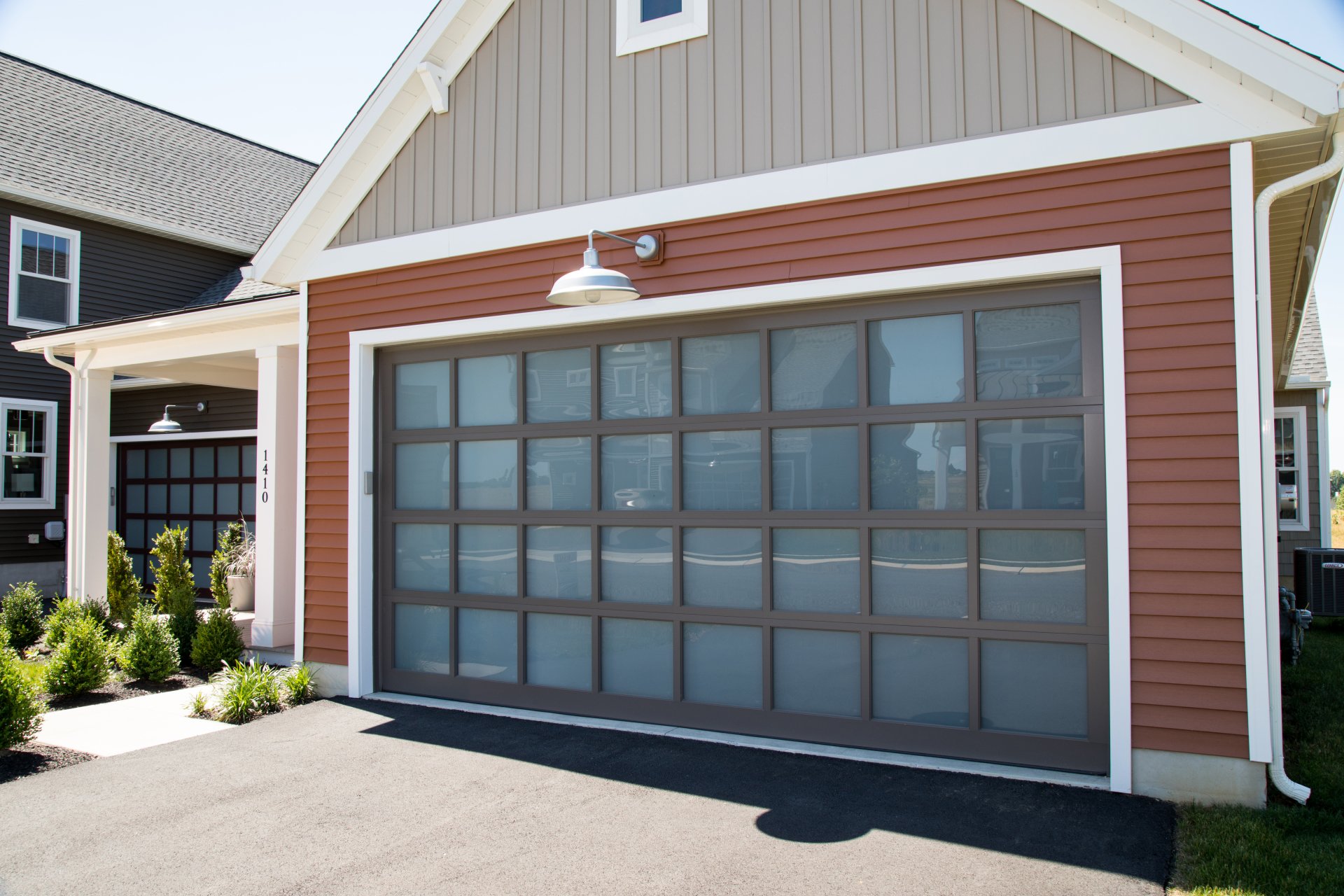 Haas Door Introduces New Wood Grain Options