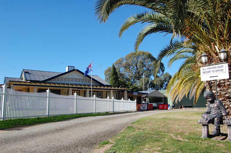 Camping in Curlwaa | Curlwaa Caravan Park