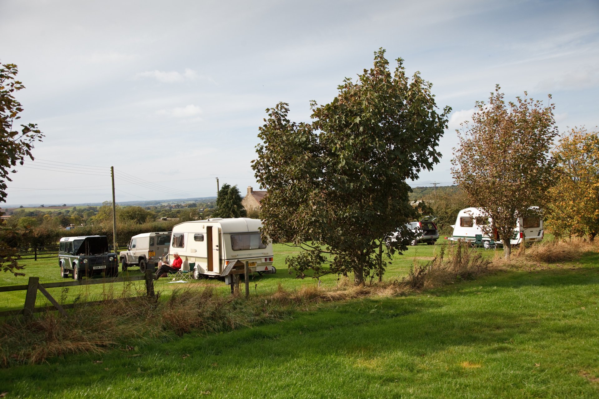 CONTACT :: Cliff Farm Holidays, Sinnington, North Yorkshire - Caravan ...