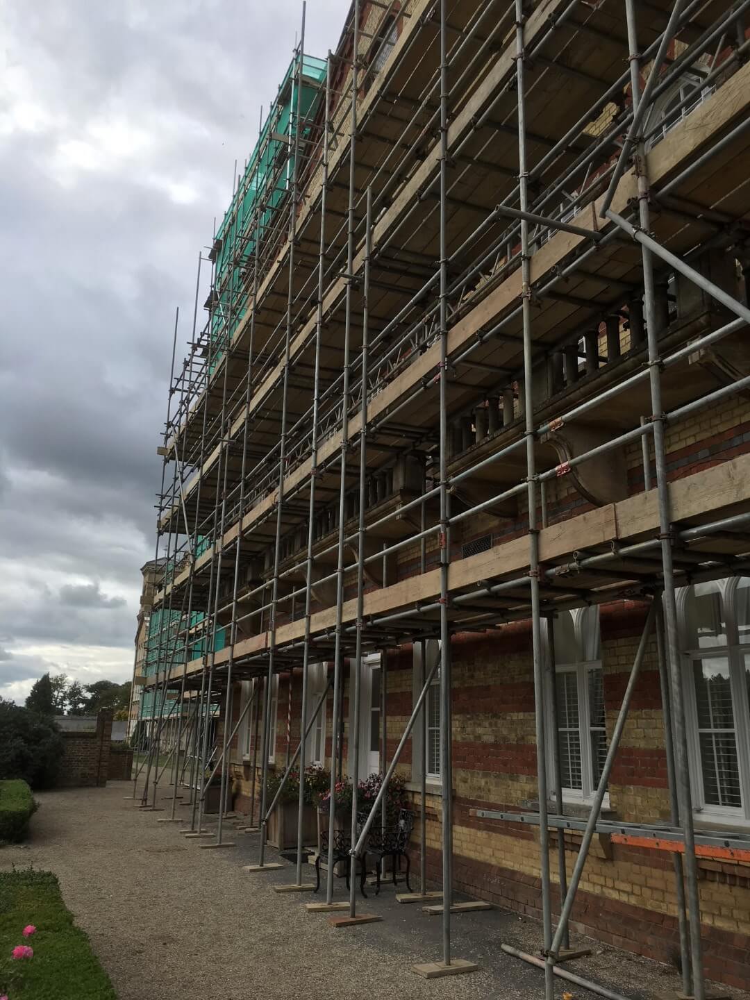 Reliable Scaffold Erectors | Willis Scaffolding