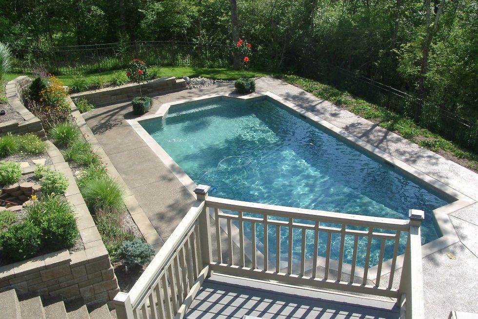 Pool and Deck Installation | Mason, OH | Lichtenberg Landscaping Inc.