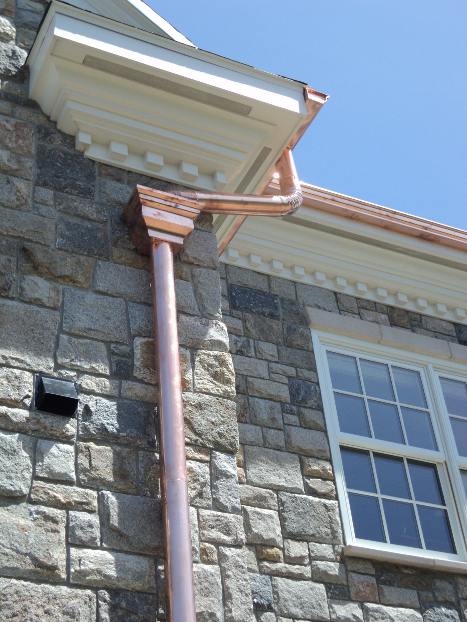 Gutters | Downspouts Residential Applications
