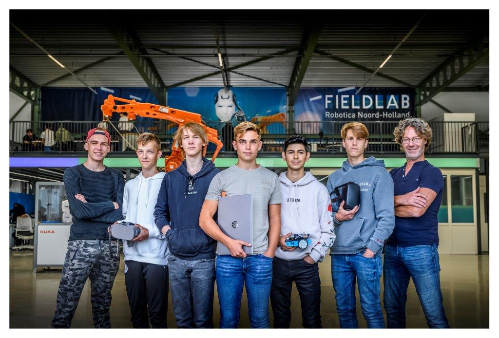 Fieldlab Robotica: unieke samenwerking tussen onderwijs, bedrijven en ...