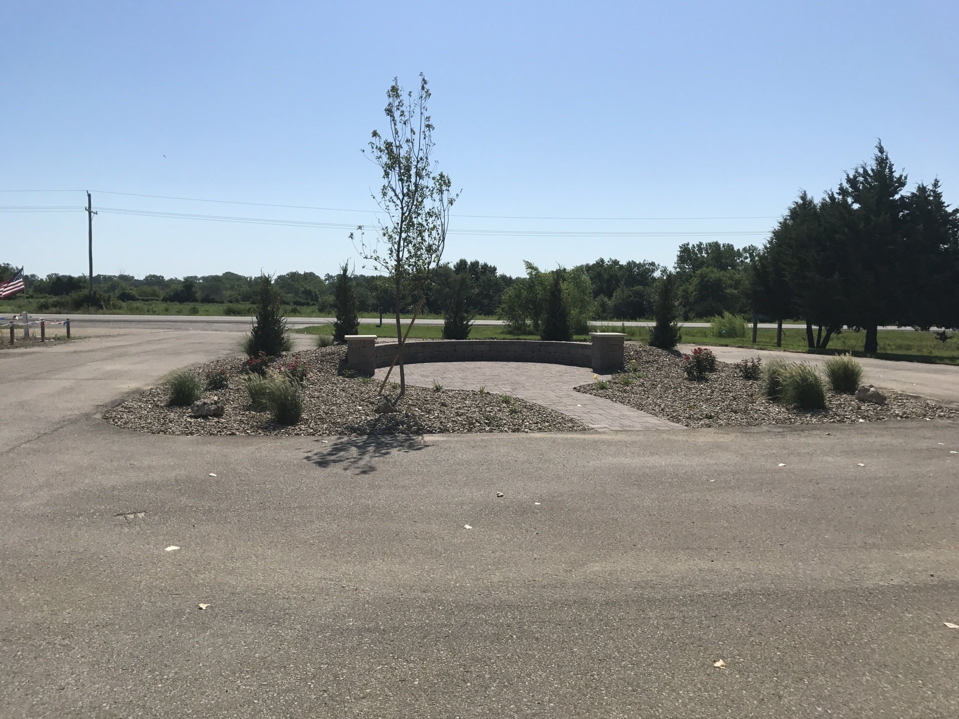 Landscaping Photo Gallery – Midwest Turf & Landscape, Topeka
