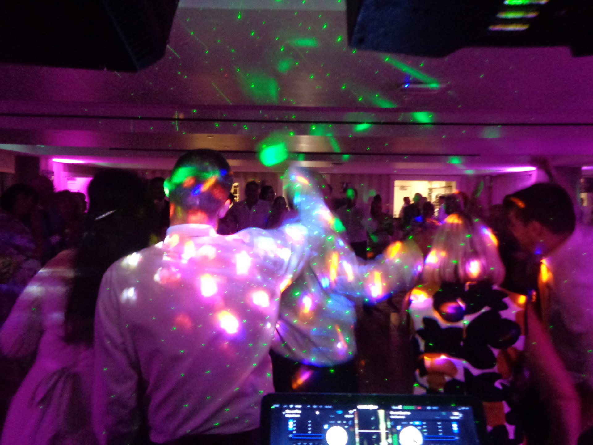Mobile Disco Kent, Wedding DJ Kent and DJ Hire for Kent