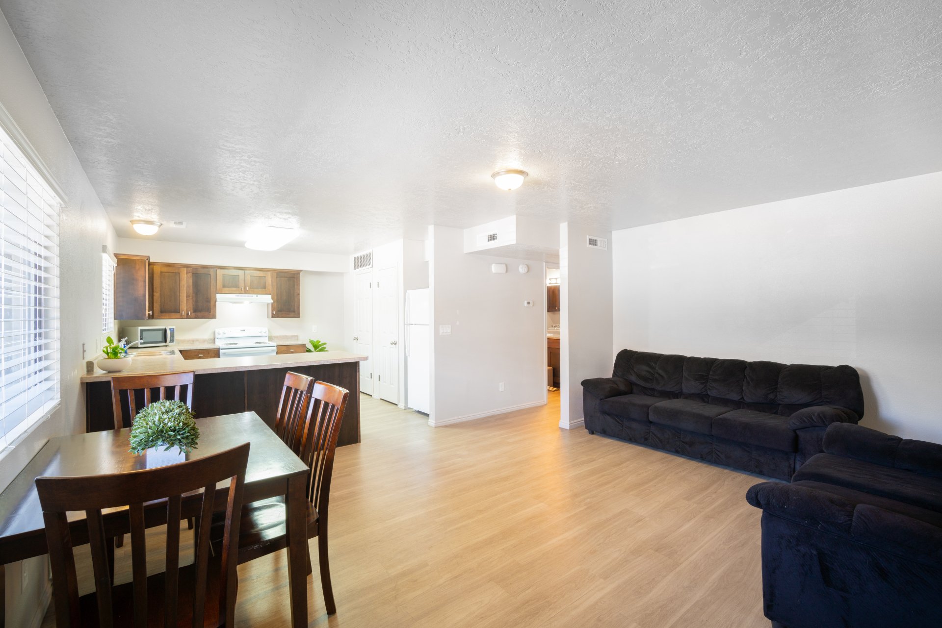 7th & University | Spacious Student Apartments