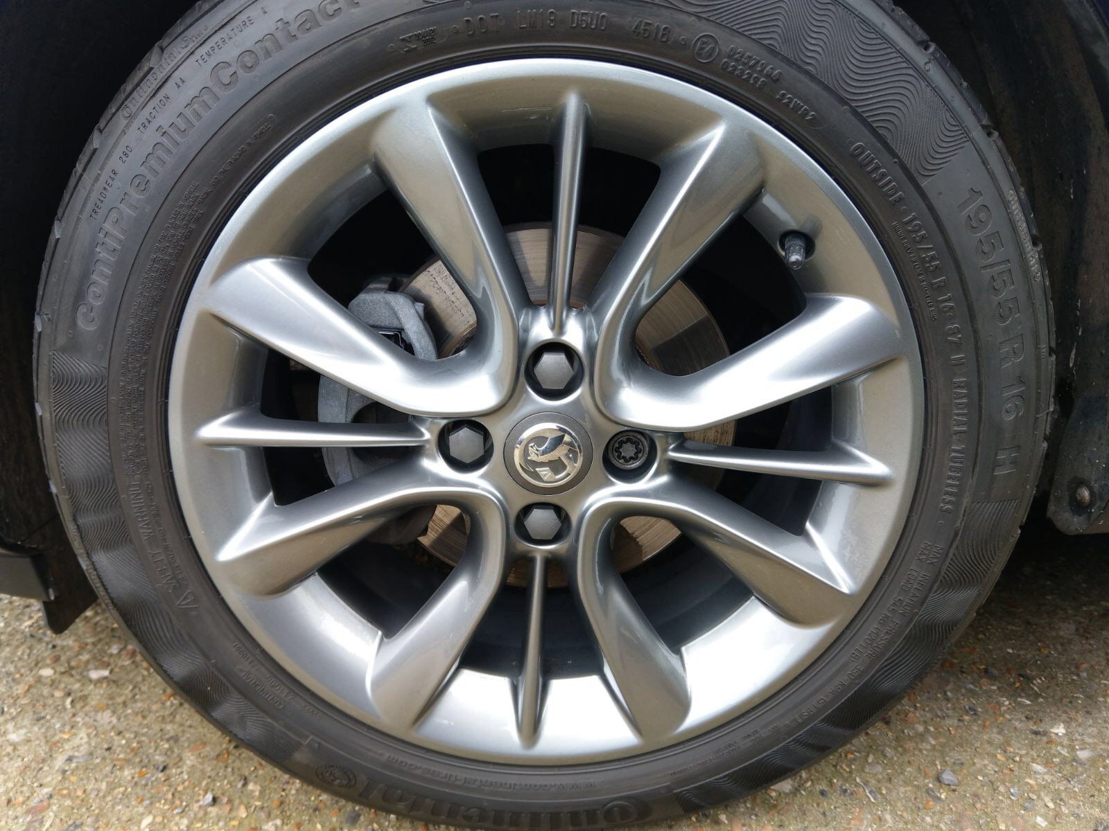 Gallery of Mobile Alloy Wheel Refurbishment