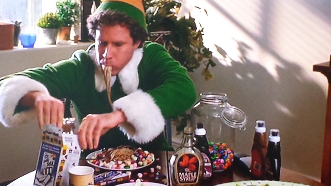 The Perfect Cocktails to Pair with Your Favorite Holiday Movie