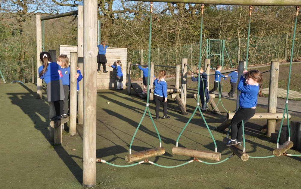 School Admissions | Pontardawe | Rhydyfro Primary School