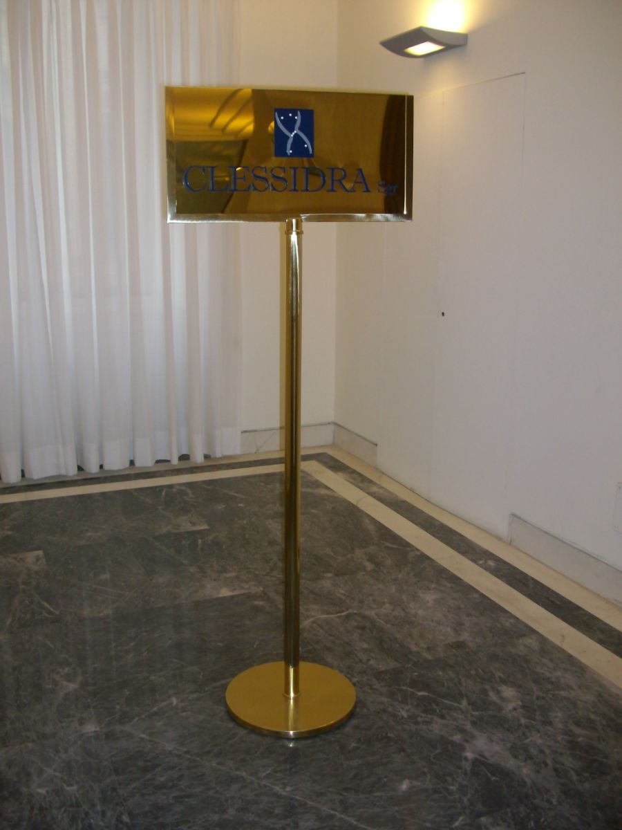 Cartellonistica stradale su misura | Roma | Mondo Grafico