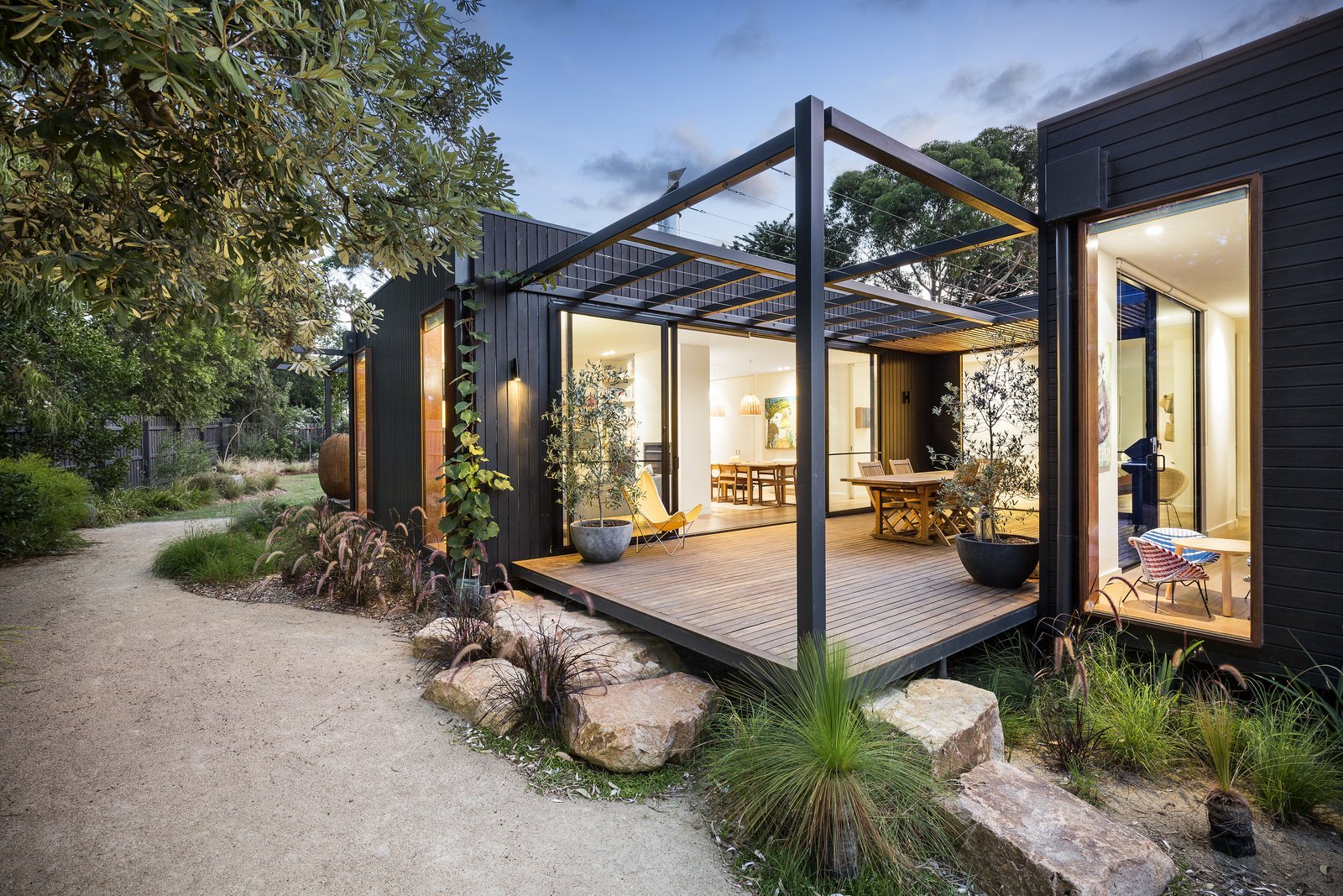 Small House Design Inspiration | Pzazz Building