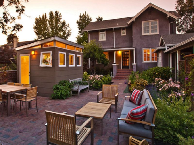 Small House Design Inspiration | Pzazz Building