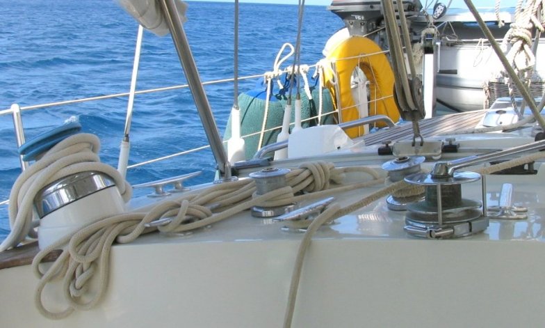 Camper and Nicholson 42 For Sale | Lighthouse Yachting