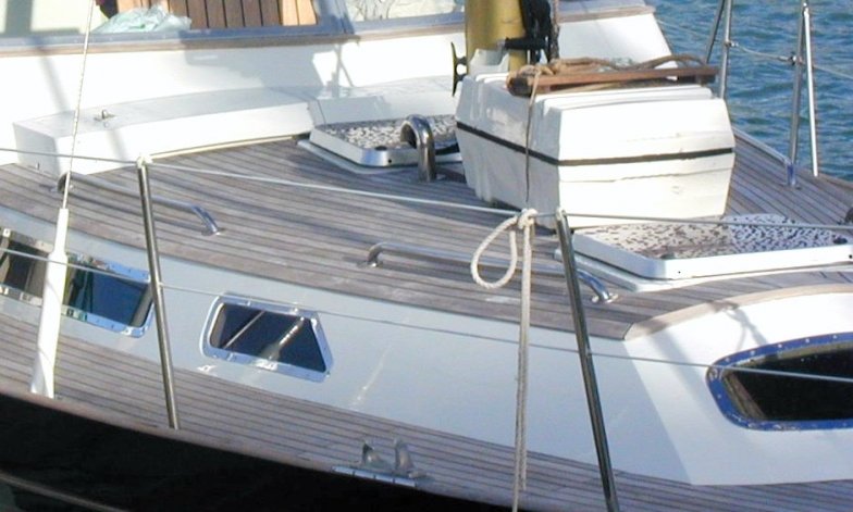 Camper and Nicholson 42 For Sale | Lighthouse Yachting