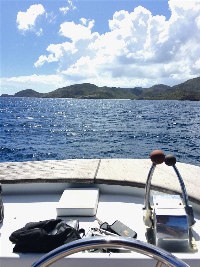 Fales Caribe 30 Pocket Trawler for Sale | Lighthouse Yachting