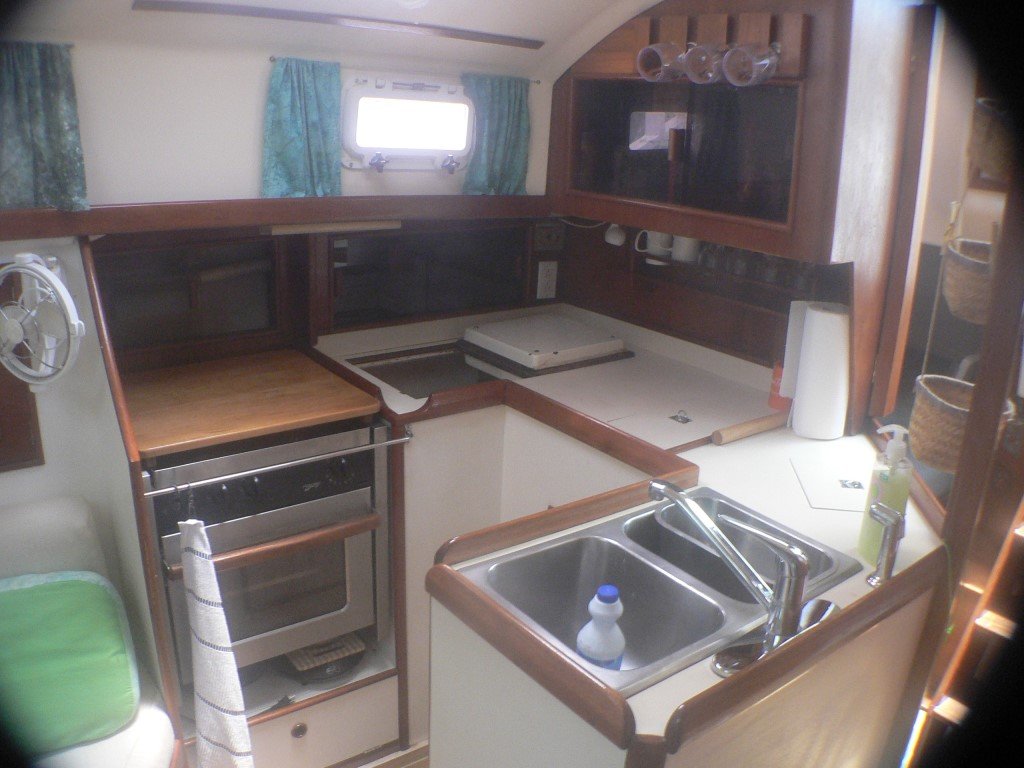 Nonsuch 36 For Sale | Lighthouse Yachting