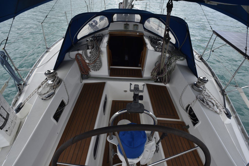 Granada 375 Atlantica For Sale | Lighthouse Yachting