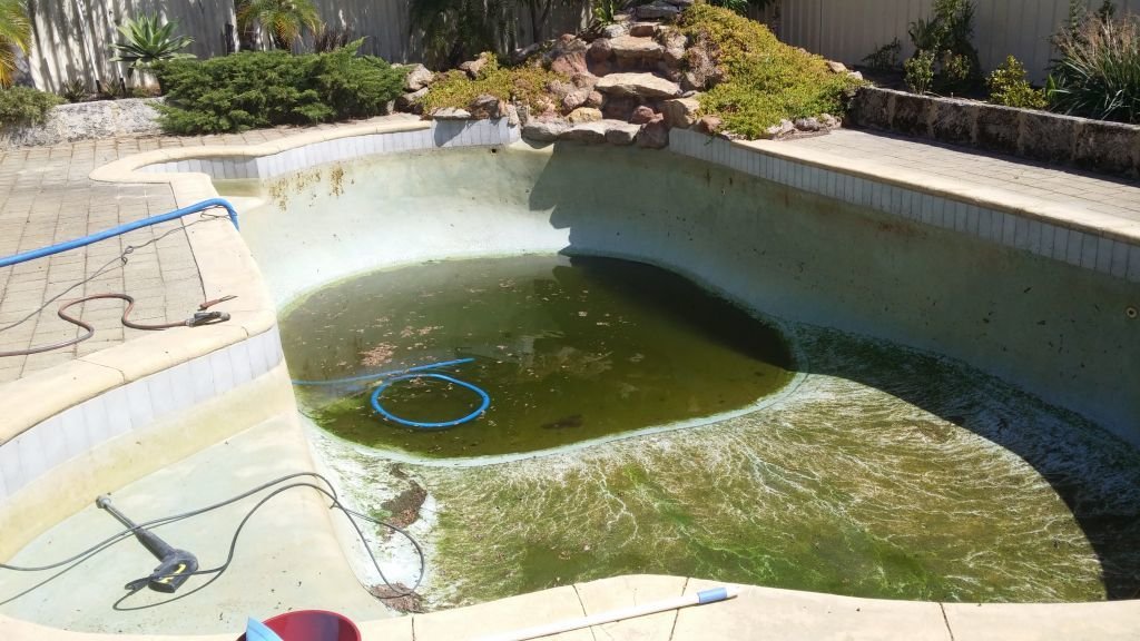 Pool Maintenance and Repairs Thornlie – Bright and Blue Pool Painting ...