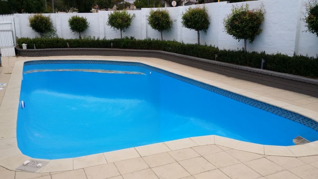 Pool Maintenance and Repairs Thornlie – Bright and Blue Pool Painting ...