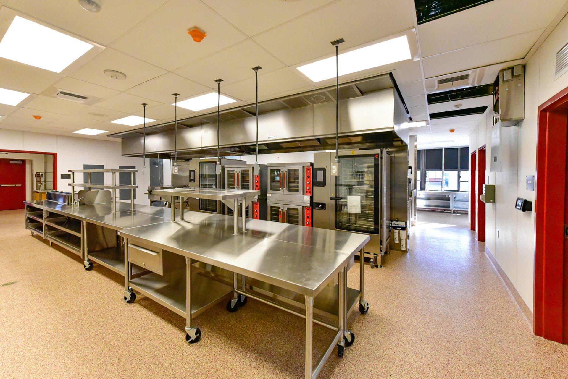 FONTANA HIGH SCHOOL KITCHEN