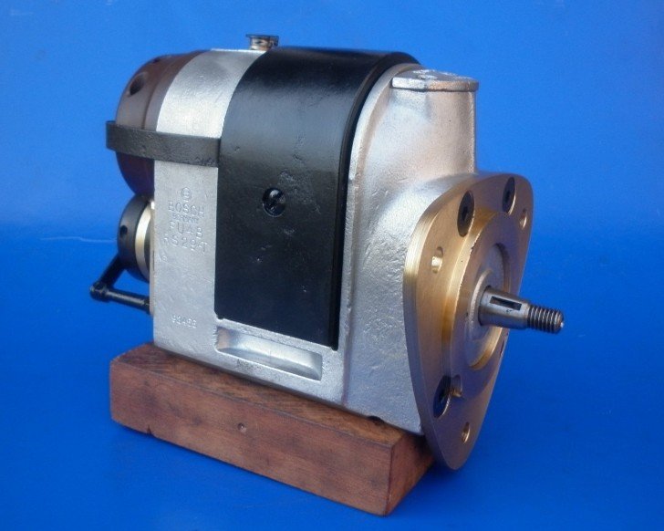 Help identifying Bosch magnetos