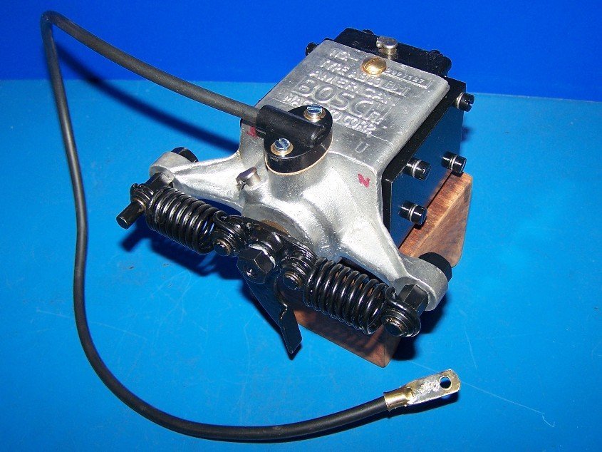 he Magneto Guys - Help identifying magnetos